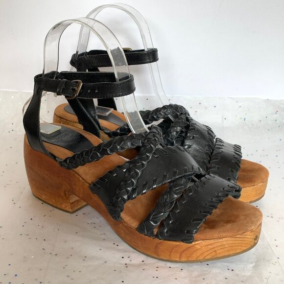 Ecote | Shoes | Ecote Urban Outfitters Black Leather Whipstitch Strappy ...